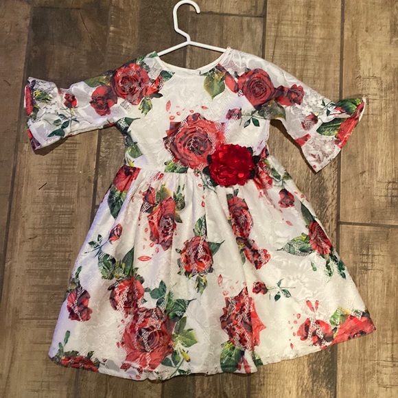 Pippa & Julie | Dresses | Pippa Julie Rose Dress | Poshmark